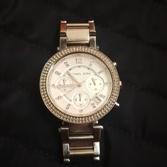 Michael Kors | Other | Micheal Kors Mk5353 Ladies Silver Watch | Poshmark